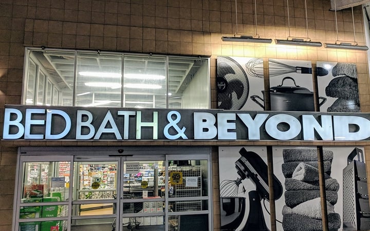 BBBY Shares Plunge 23% as Bed Bath & Beyond Hints at Bankruptcy