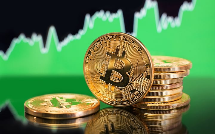 Bitcoin (BTC) Price Clears Key $17,000 Resistance, Eyes $18,000 Mark