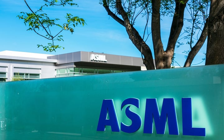 ASML Releases Impressive Q1 2023 Report, Predicts Bullish Sales to China